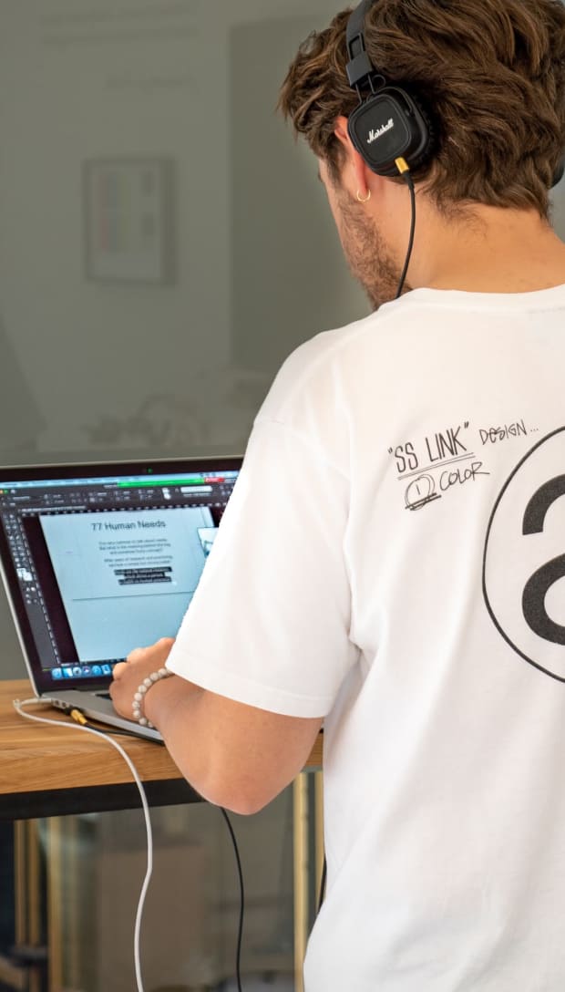 Gallery Modern - VIGORBIRD